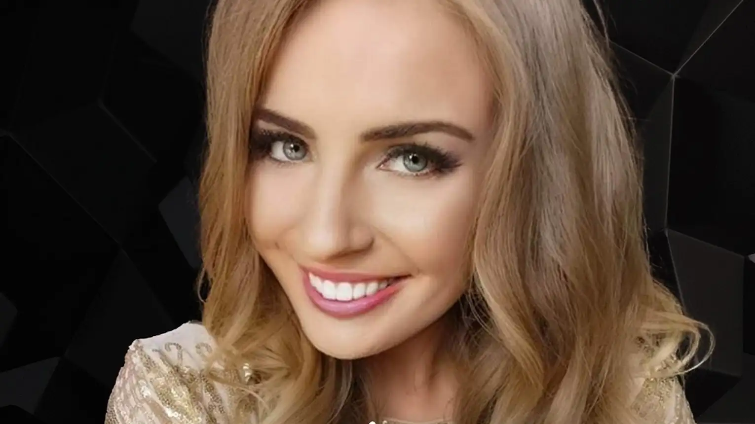 Wokalistka Kate dzieli się pozytywną energią i muzycznie motywuje do ...